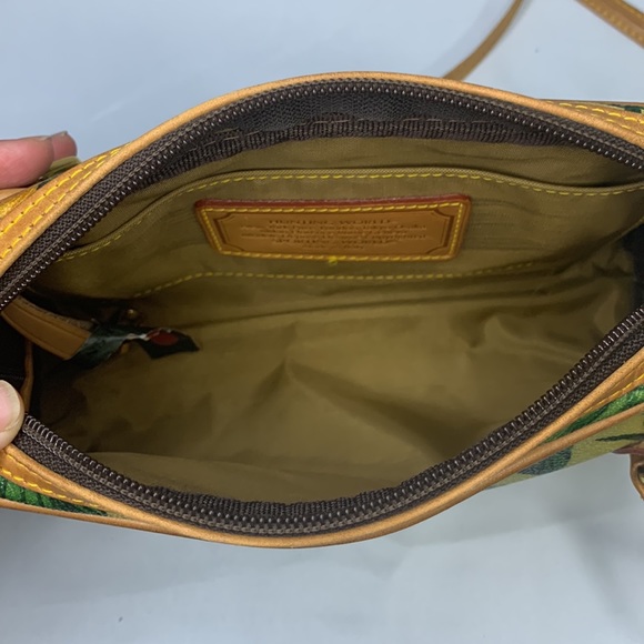 Bags | Vintage Hunting World Crossbody Bag | Poshmark